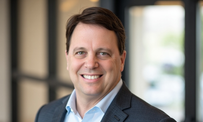 Create Your AI Digital Twin | Humee™ - Human-Like AI Assistant